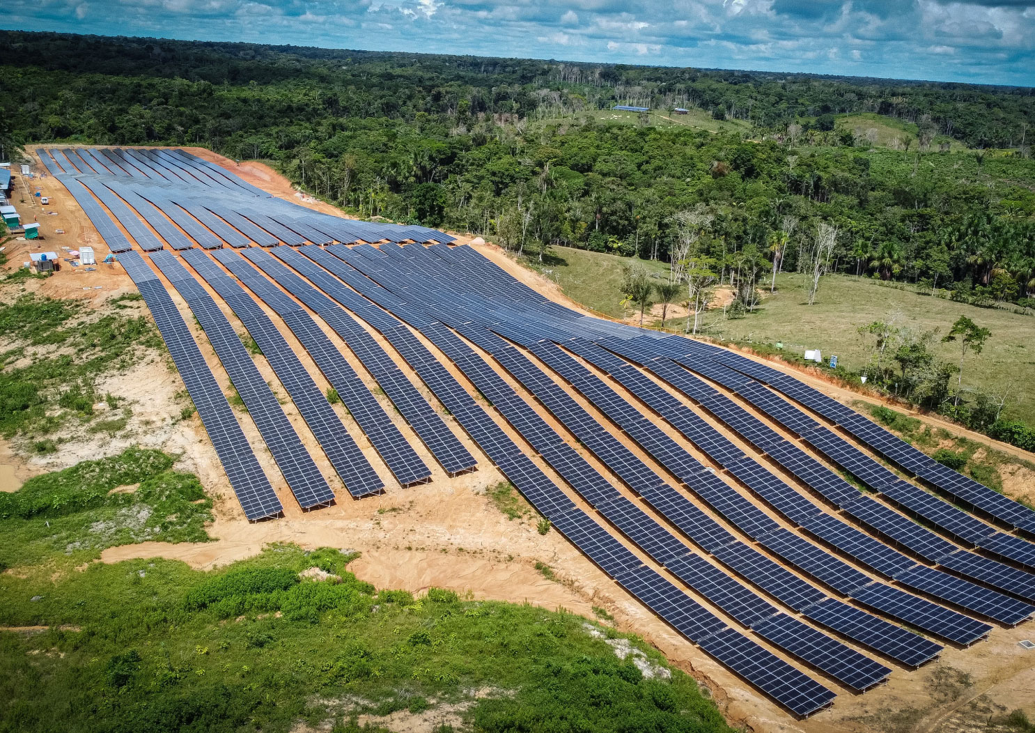 ¡La Central Solar Requena avanza a paso firme! - Novum Solar